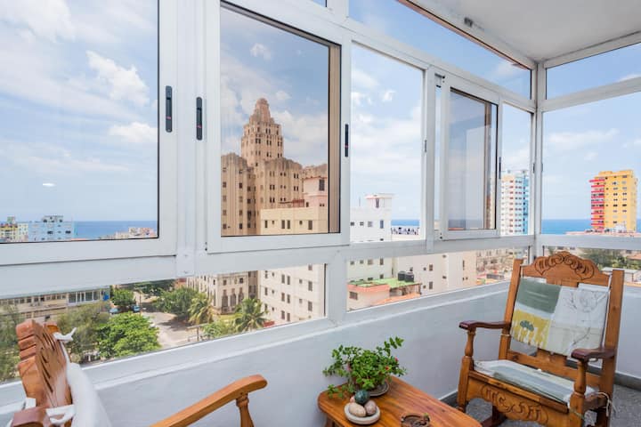 Sea View Apartment Best City Area - Cuba