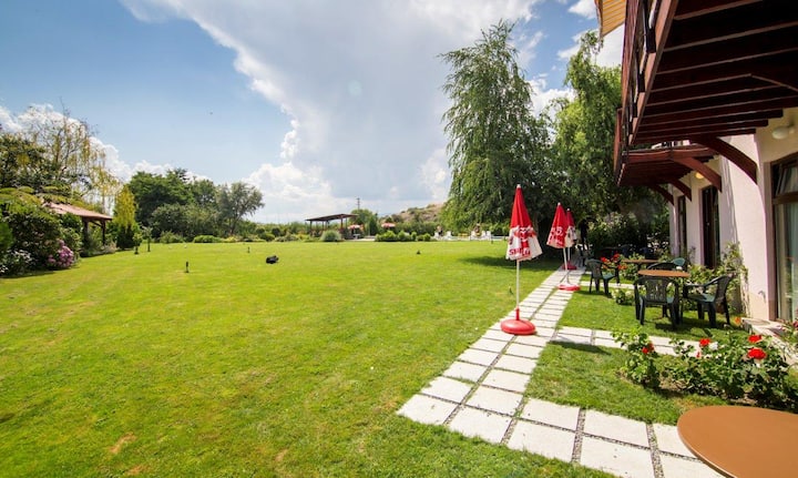 Oaza Inn - Studio Apartment With Patio - Ohrid