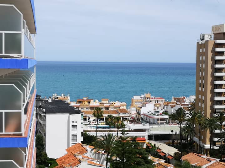 Carihuela Estudio Para 4 Con Vistas Al Mar - Torremolinos