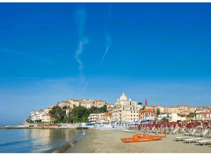 Casa A Imperia Porto Maurizio - Imperia