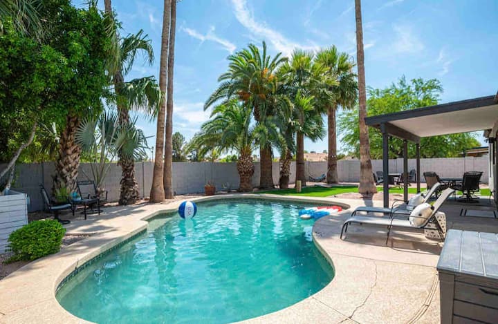 Beautiful Home W Bike Path Access And Pool - Tempe, AZ