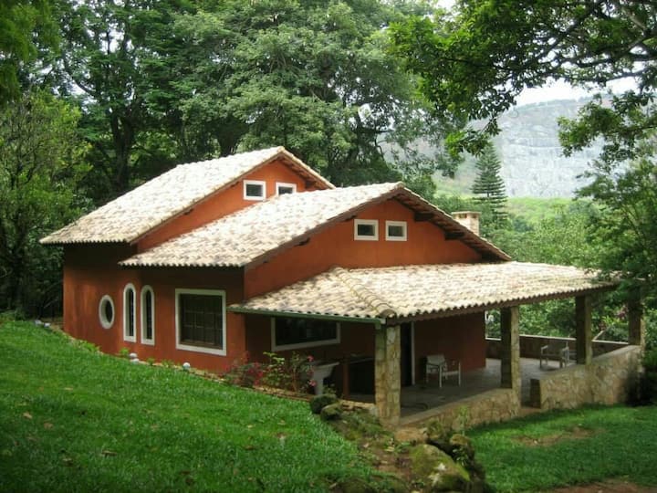 2 Casas - Sítio Borboleta Azul - Cachoeira - 25 P - São Paulo