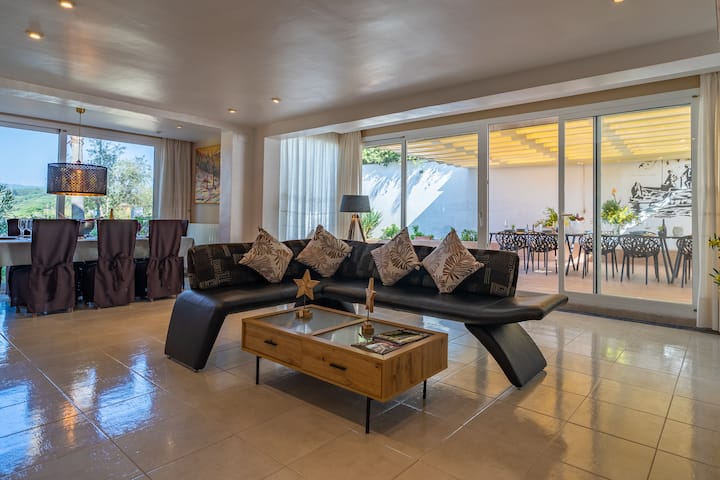 Villa Lux Gallery | Private Pool Bbq Air Conditioning Ideal For Families - Lloret de Mar