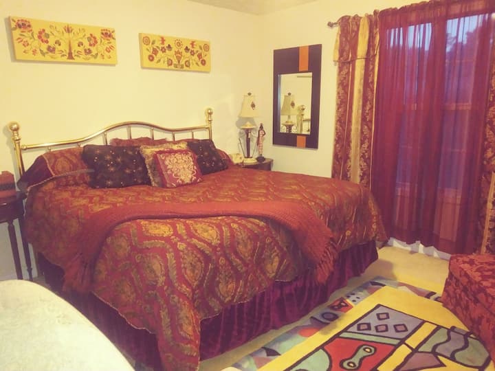 Home Sweet Home Private Room #1 - McDonough, GA