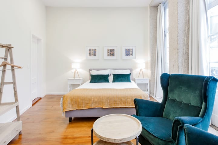 Studio Apartment With Balcony Next To Ribeira - Porto