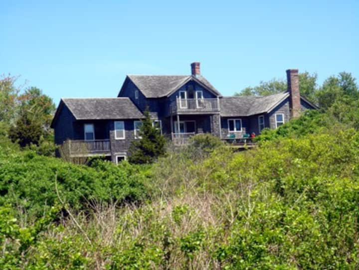 Comfortable Home In Quiet Location - Block Island, RI