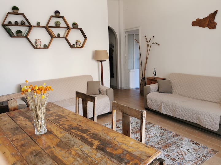 Ali’s Home Historic Center Palermo ”Mercato Capo” - Palermo