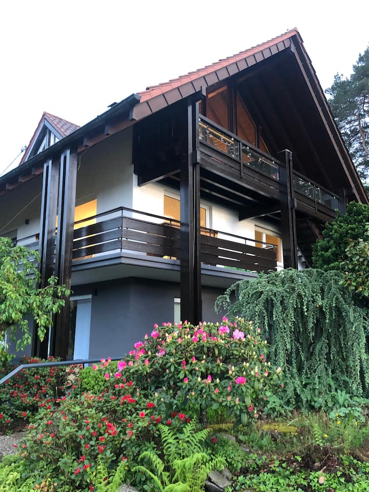 Helle Große Wohnung Mit Grandiosem Ausblick - Baden-Baden