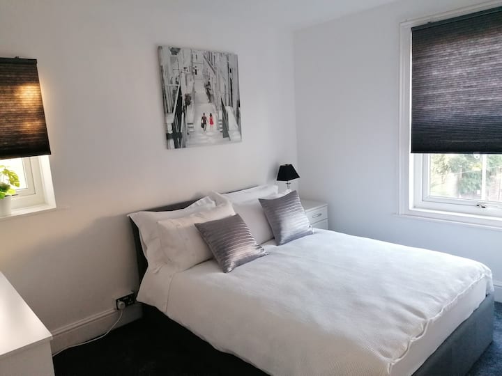 Double Bedroom In Cosy House" - Teignmouth