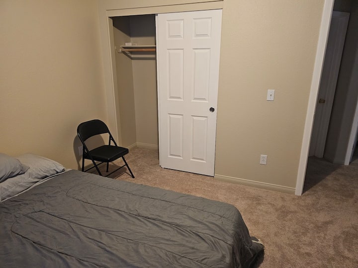 Hi-desert House - Yucca Valley, CA