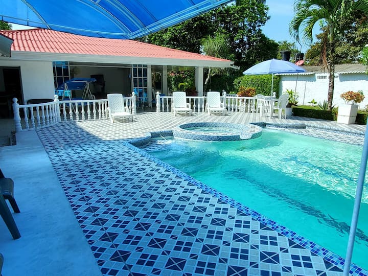 Privadañpiscina, Wifi, Casa, Barbq - Villavicencio