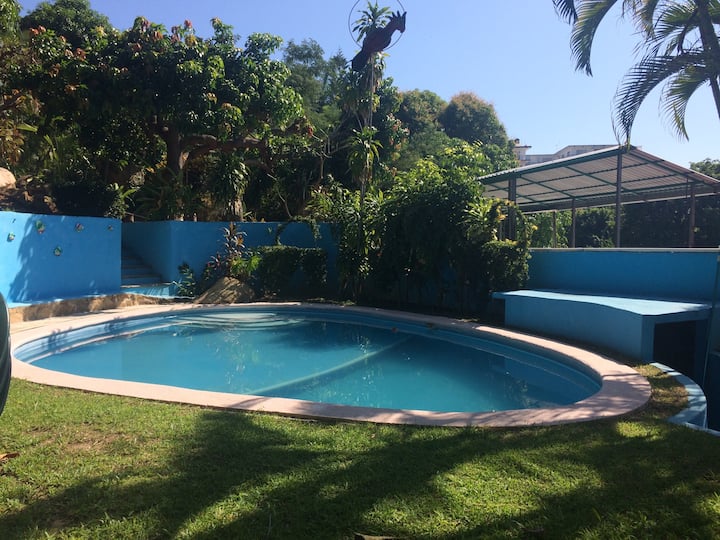 Casa Muy Espaciosa Con 3 Recámaras - Acapulco