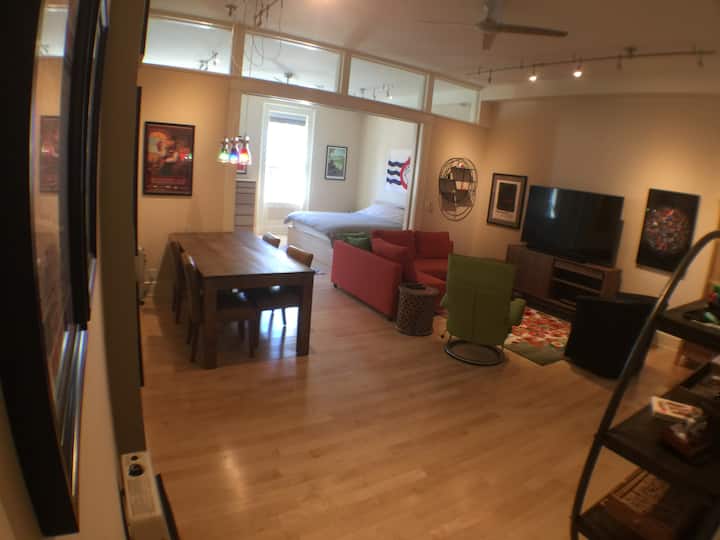 "2 Bdrm" In The Otr Buzz!  Free (Onsite) Parking! - Cincinnati