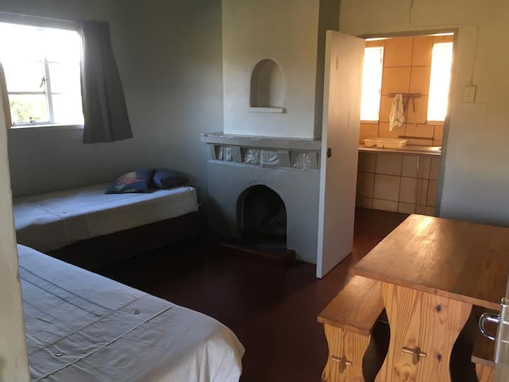Takwasa Self-catering Chalets - Venterskroon