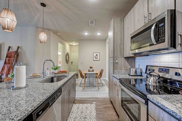 Boho Oasis W/king Bed. W/pool Nr.airptshoppingdwtn - Jacksonville, FL