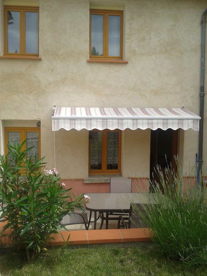 Character Cottage For 4 Albi City Center,garden, Wi-fi, Easy Street Parking - Albi
