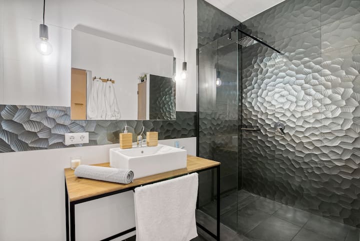 Urban Loft Valencia. Vive Las Fallas Con Nosotros. - Valencia