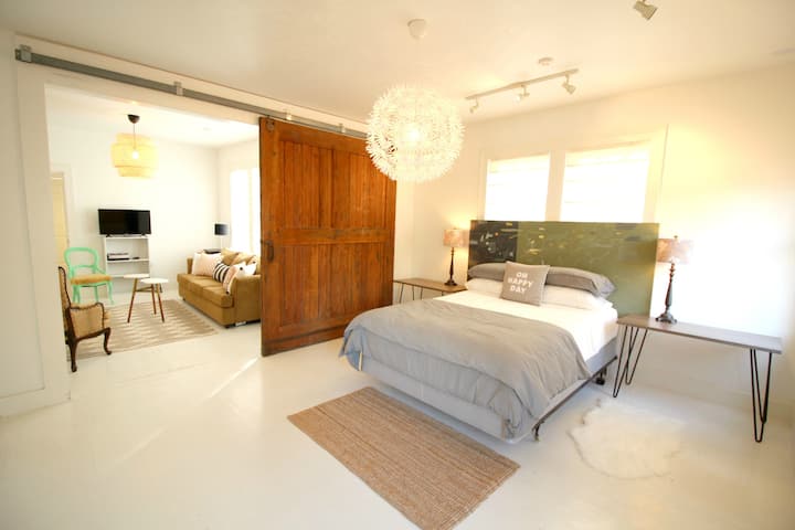 Great Location In Fondren! 1 Block From The Fun! - Mississippi