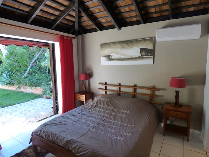 Studio Avec Vue Et Jardin Luxuriant - Nouméa