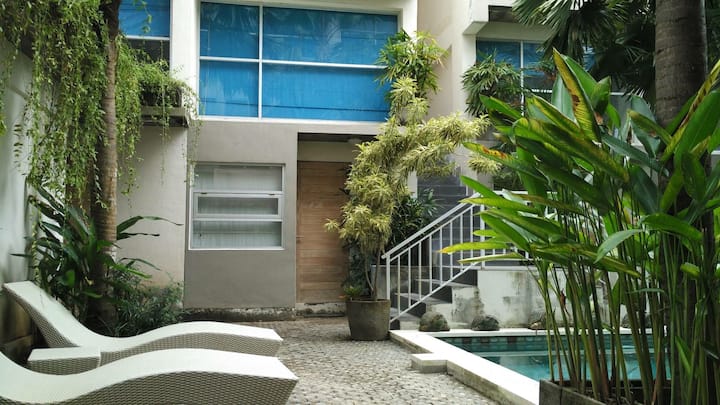 A Loft Apartment 2 With Shared Pool In Denpasar - Indonesia