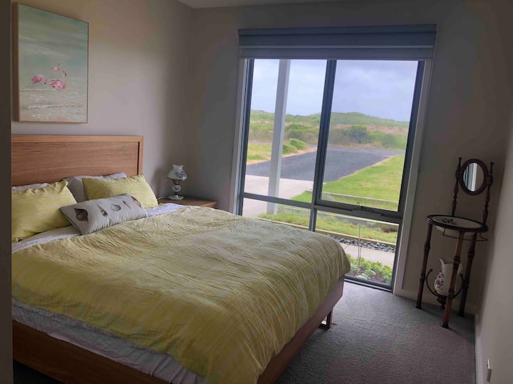 2 Min Walk To Beach. Surf Beach. Fast Wi-fi. Linen - Cape Woolamai