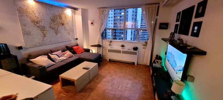 Medium Size Room For 2. - Toronto