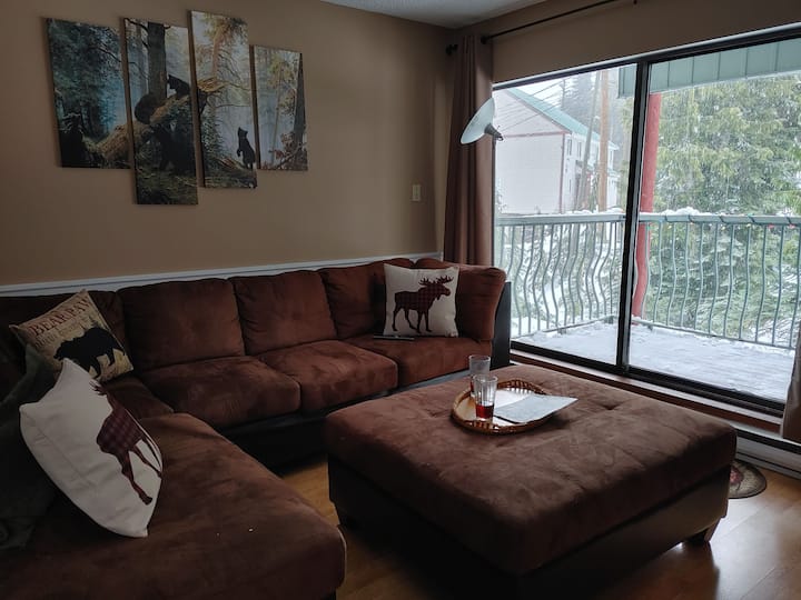 Cozy Condo In Alpine Village - Mount Washington