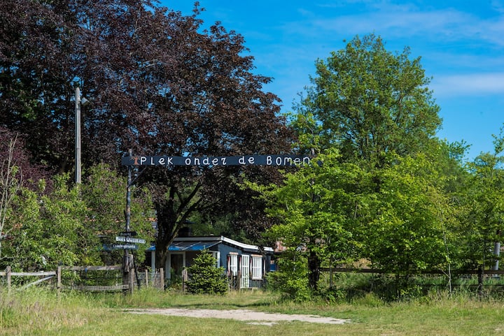 Bed & Wellness, Plek Onder De Bomen - Hollanda