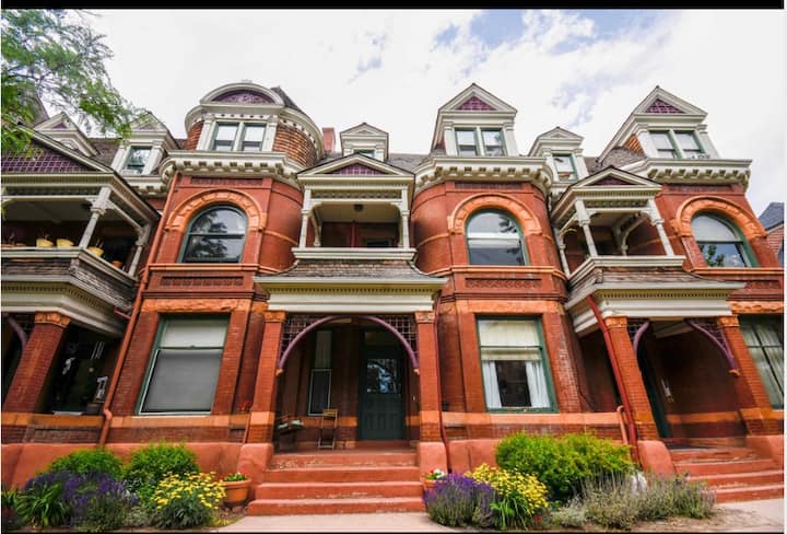 Historic Townhome In The Heart Of Denver - Denver, CO