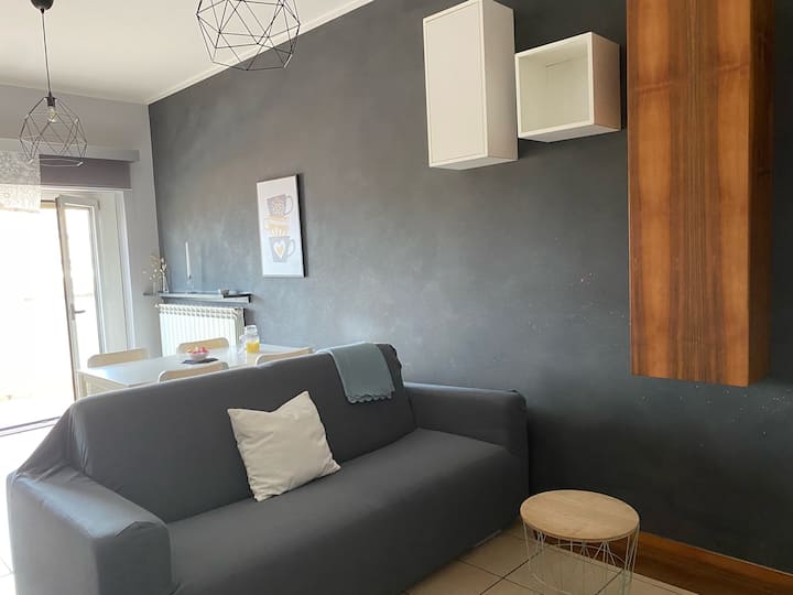 Lovely Home . 
Appartamento Moderno Con Balcone . - Abruzzo