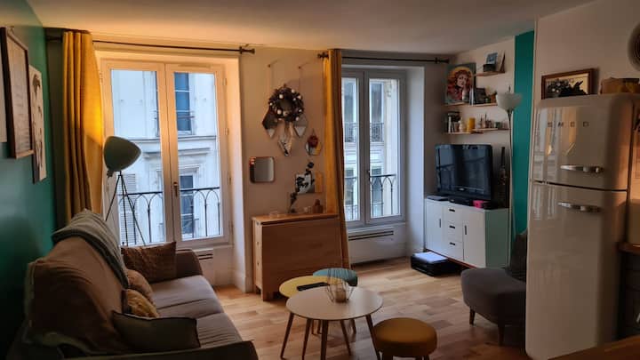 Paris Paradis : Appartement Douillet -