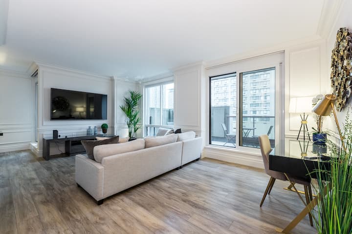 Ultimate Yorkville Luxury - Toronto