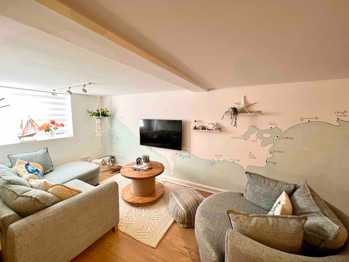 The Cosy Crab Cave - Steps From Weymouth Harbour - Weymouth
