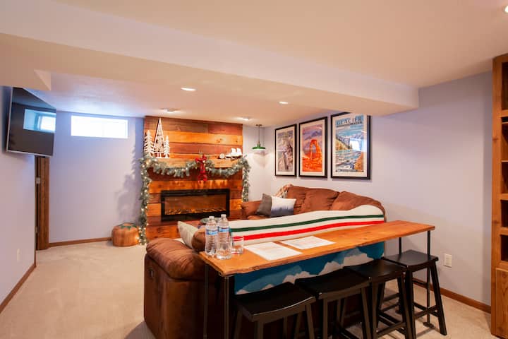Cozy St. Paul Suite By Universities/restaurants - Saint Paul, MN