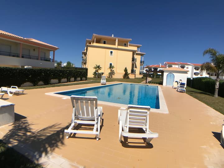 Oura Beach T1 Apartment Coral - Albufeira