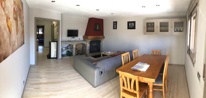Piso 6 Personas En Bellver De Cerdanya - Prullans