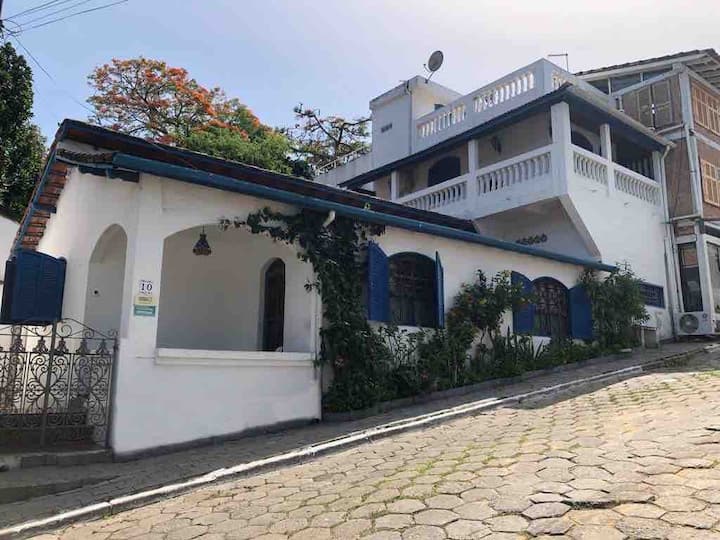 Casa Charmosa Na Vila - Ilhabela