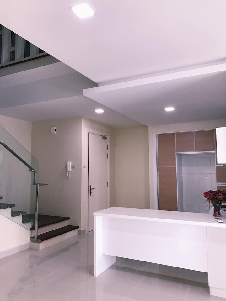 Medini Signature (Near To Legoland) - Gelang Patah