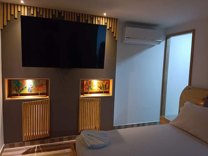 Cali Suite 301 - Cali