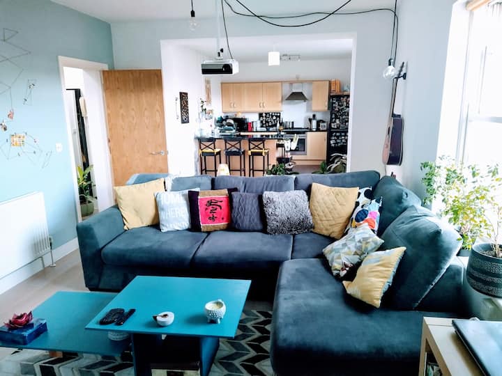 Top Floor 2-bed Flat In Central Bristol - Bristol