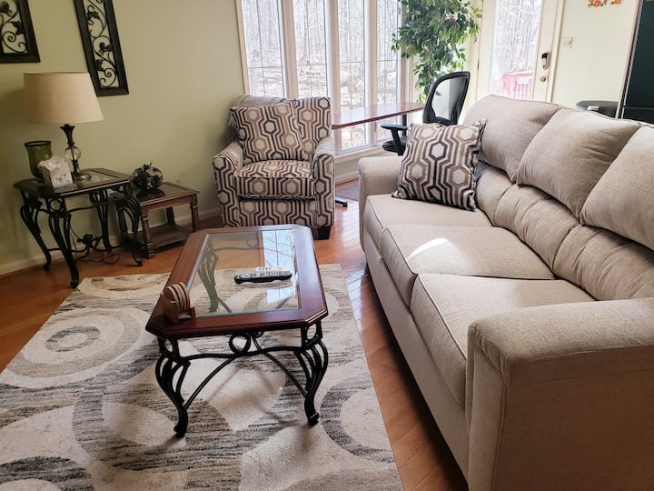 Stafford / Quantico Pet Friendly - Stafford, VA
