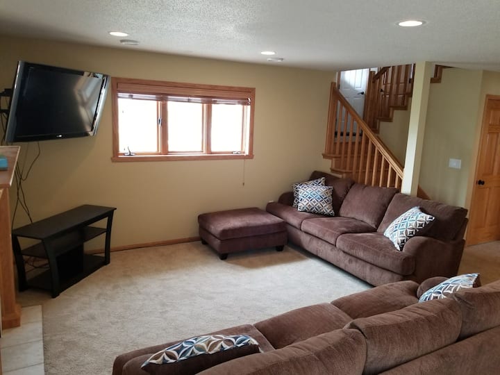 5 ★★★★★South Fargo Pool House - Fargo, ND