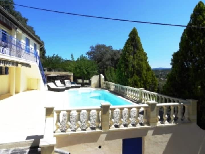 Talo Etelä Ranskassa - Alès