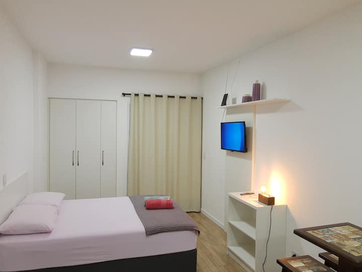 Lindo Apartamento No Centro De Curitiba - Curitiba