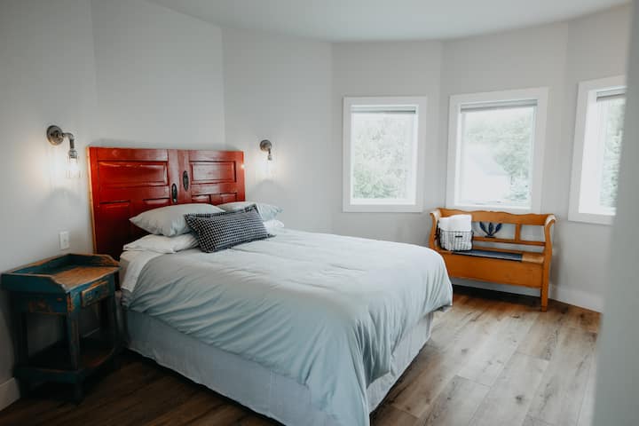 Grain Bin #2 Luxury On Environmental Lake - Alexandria, MN