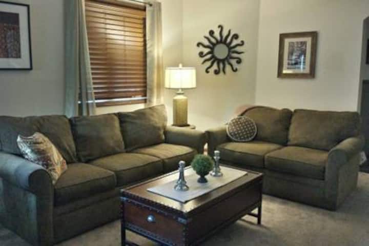 Brady St. Urban Oasis - Milwaukee, WI