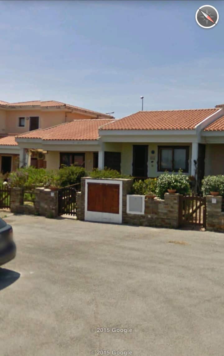 Villetta Con Giardino A 200 Mt Dal Mare - Stintino