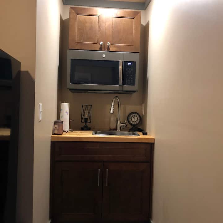 Getaway Cabin, Wedding Venue, Concerts, Tem Camper - Columbia, TN