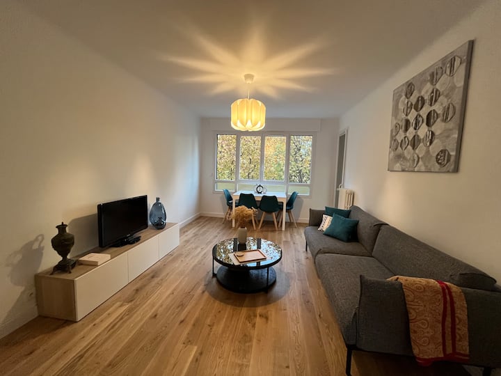 Centre Proche Rotonde, Bel Appartementt2 Climatisé - Aix-en-Provence