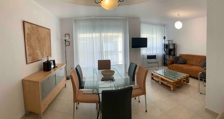 Piso Reformado Y Luminoso En La Ciudad - Castellón de la Plana